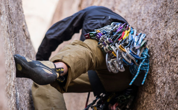 37 Paracord Uses In The Outdoors (Practical and Effective)