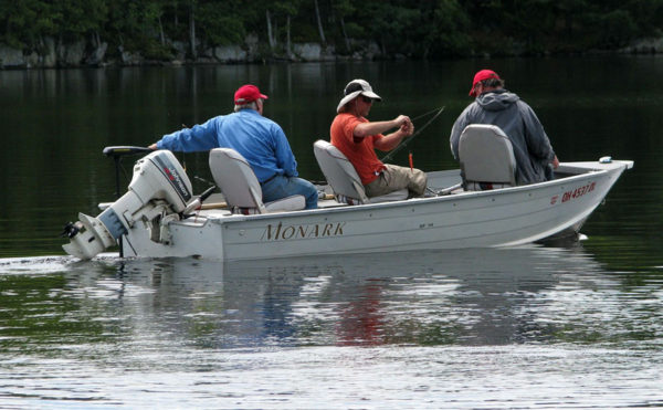 Average Bass Boat Weight (With 10 Examples) - Survival Tech Shop